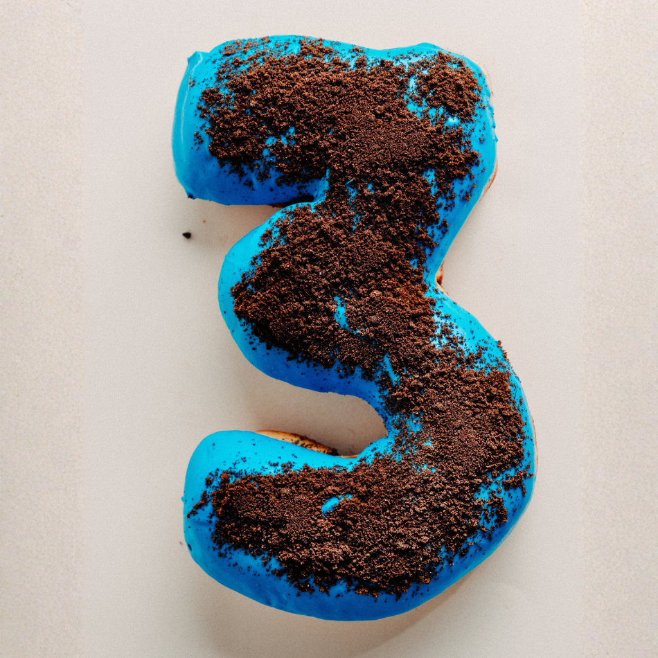 Giant Number Doughnuts – Doughnotts